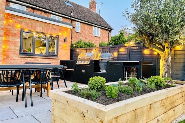 Outdoor Kitchen in Linton, Cambridgeshire | Grillo Outdoor Kitchens AU
